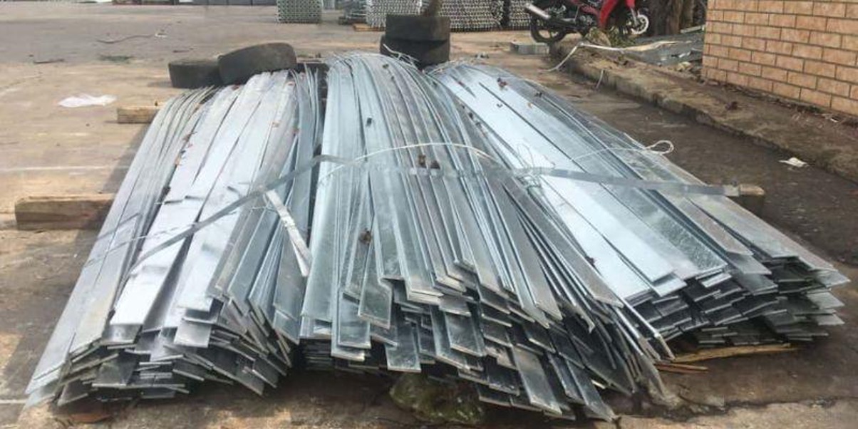 Thép dẹt là gì? Phân loại thép dẹt 40x4 và thép dẹt 50x5