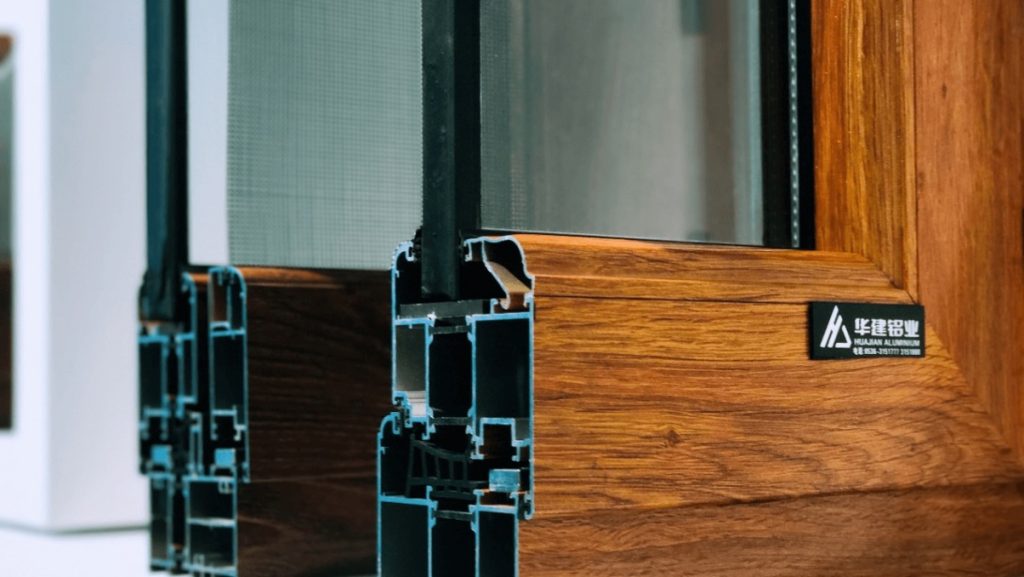Aluminum Door: 25+ Ideas Good for Your Home
