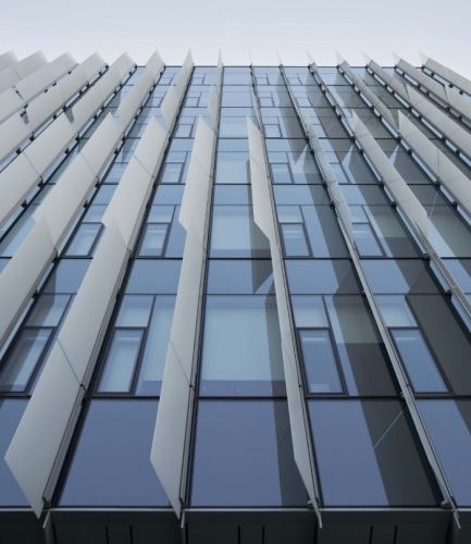 Aluminum Fins: Uses, Advantages & Key Design Insights